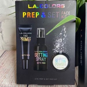 L.A. Colors | Makeup | New Bundle Of 2 La Colors Make Up Set | Poshmark